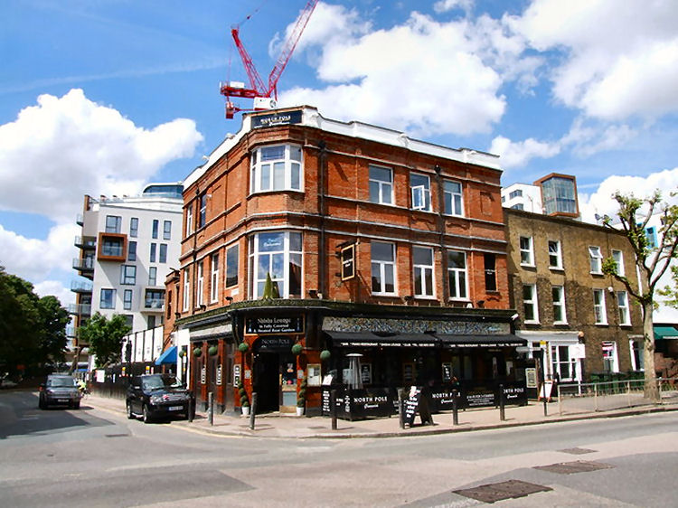 NORTH POLE Pub Of Greenwich